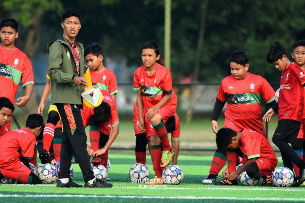 Kerteh FC has named SELECT as its official football partner for the ...